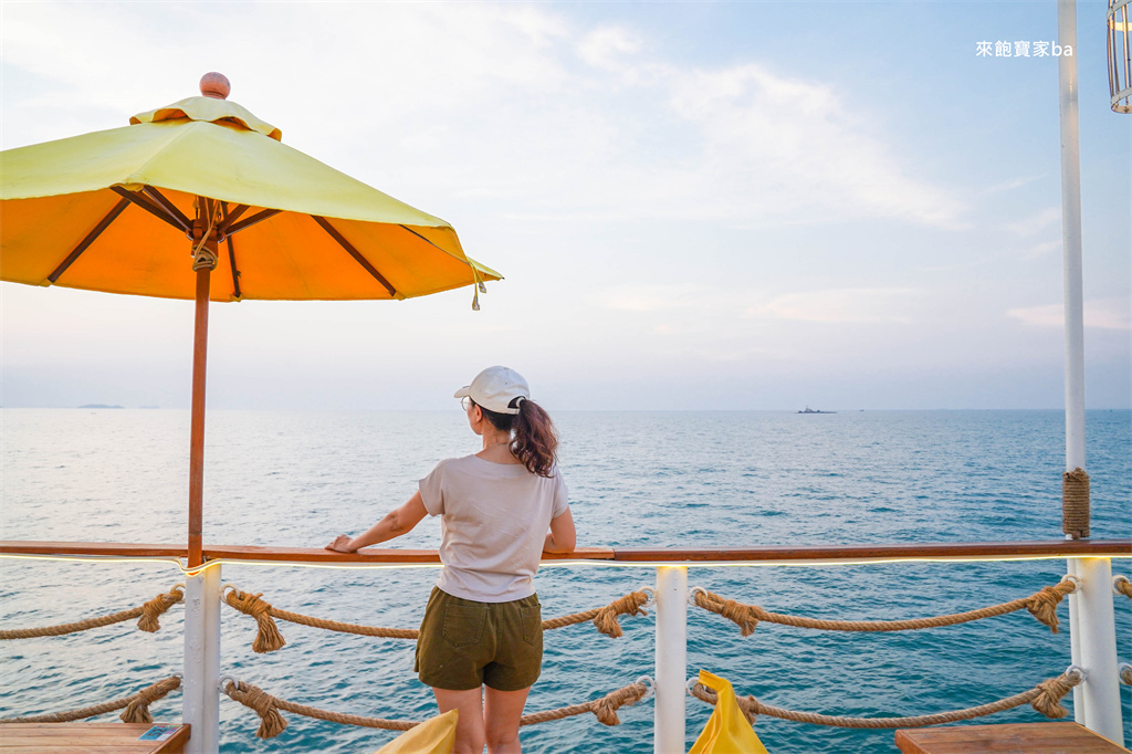 泰國芭達雅【Tappia Floating Cafe】海上漂浮咖啡廳~墨水漂流賞夕陽釣魷魚 @來飽寶家ba
